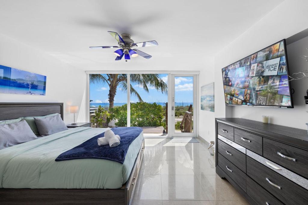 Miami Beachfront Oasis with Stunning Ocean Views, Miami Beach (updated ...