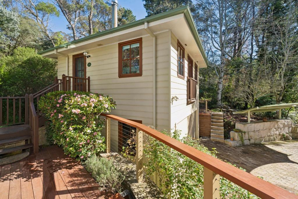 Acer Corner, Blackheath (updated prices 2025)