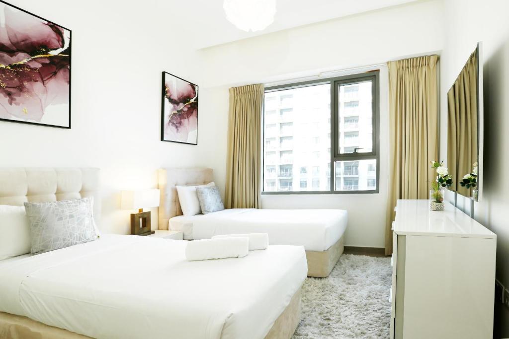 Brown Stone - Dubai Hills Mall, Dubai (updated prices 2026)