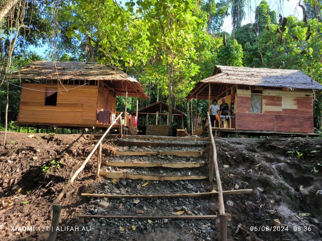 Labuta Homestay, Wagailom (updated prices 2025)