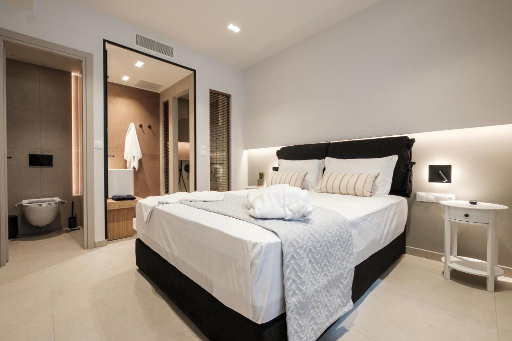 Exceptional Acropolis Suite by CloudKeys, Athens (updated prices 2025)