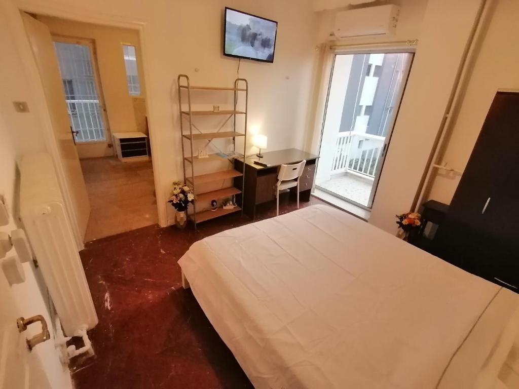 Athens-Studio, Athens (updated prices 2025)