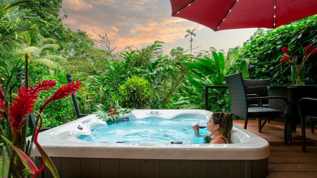 Bukala Village Lodge, San Ramón (updated prices 2025)