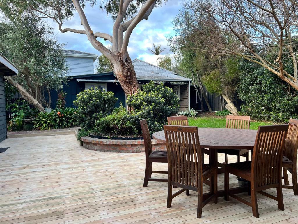 Here Comes the Sun - Cottage Core Meets Coastal Home, Mornington ...