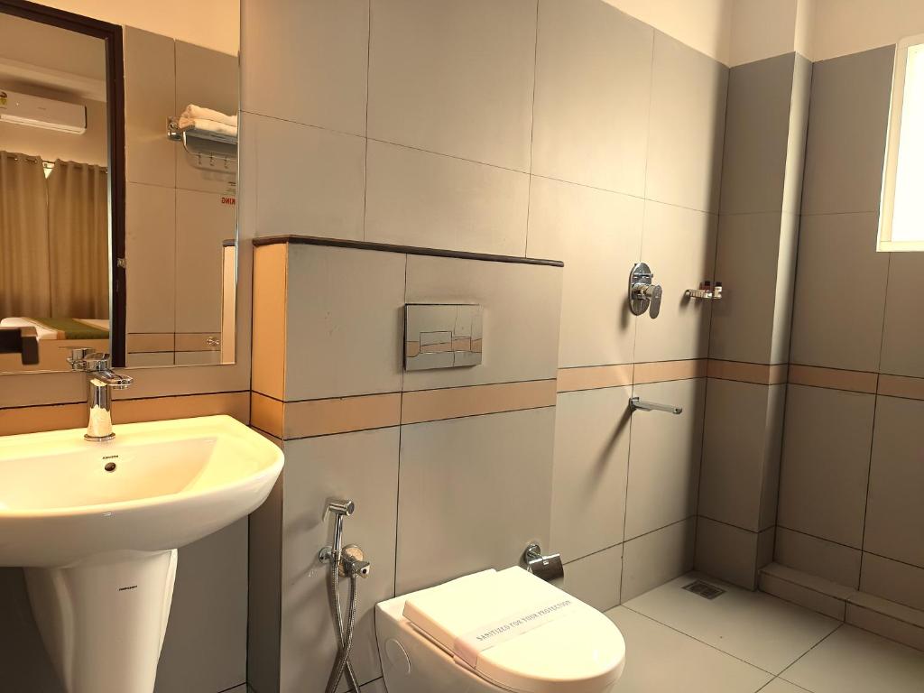 Misty Dale Luxury Resort & Spa, Anachal (updated prices 2025)