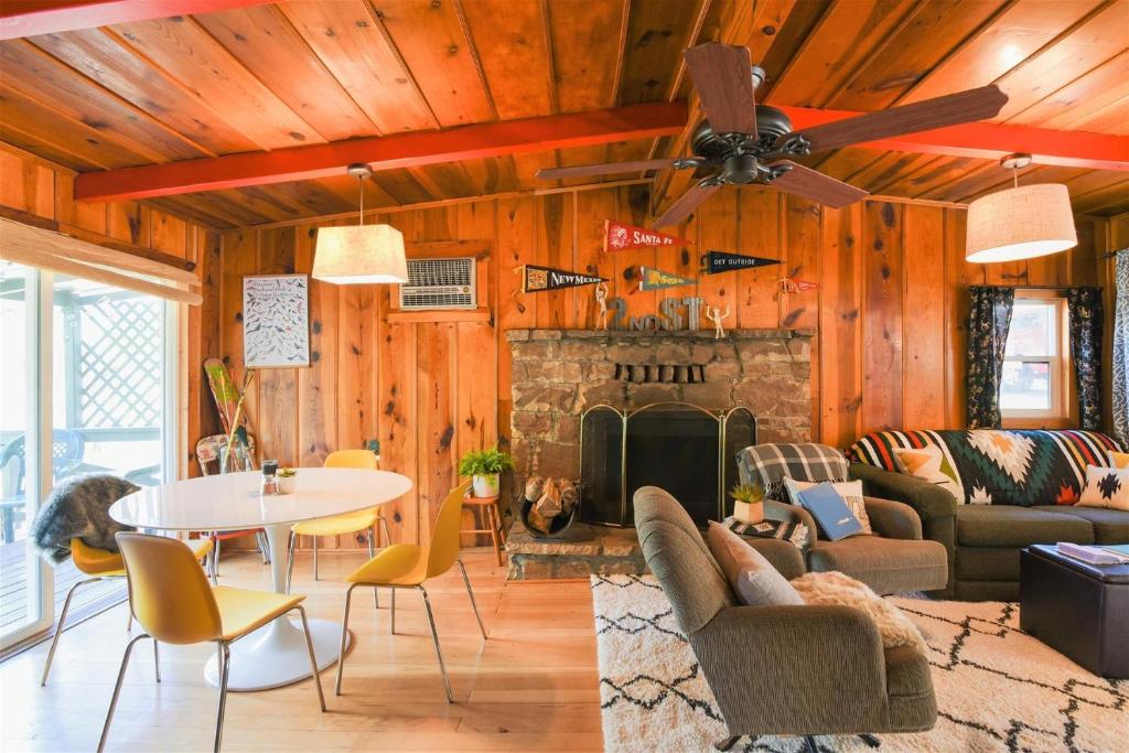 2nd Street Retreat, Ruidoso (updated prices 2025)