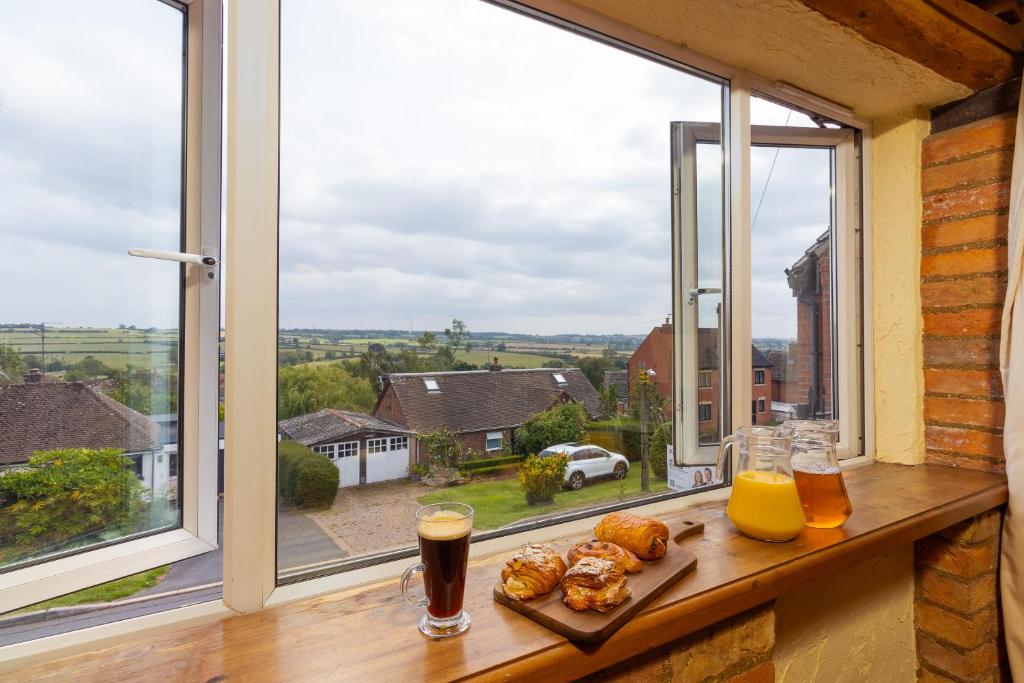 Lilly House with stunning view countryside, Napton on the Hill (updated ...