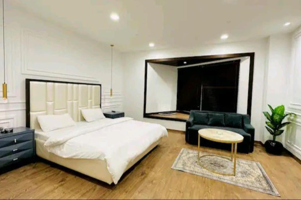 Studio Apartment in DHA - Lahore - Penta Square, Lahore (updated prices 2025)
