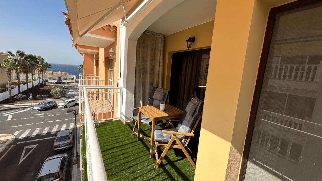 Apartamento Alta Mar en Oasis Tenerife Sur, Playa de San Juan (updated ...