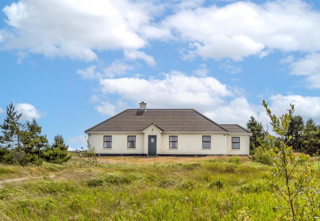 Glynsk Pier Cottage, Caher (updated prices 2026)