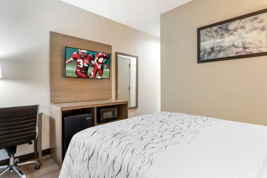 Red Roof Inn PLUS Jamaica, NY - JFK Airport, Jamaica (updated prices 2025)