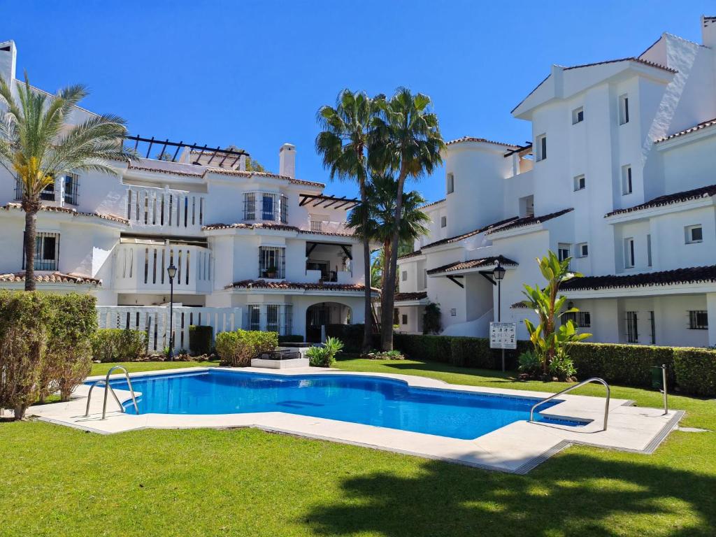 Los Naranjos de Marbella Residence, Marbella (updated prices 2026)