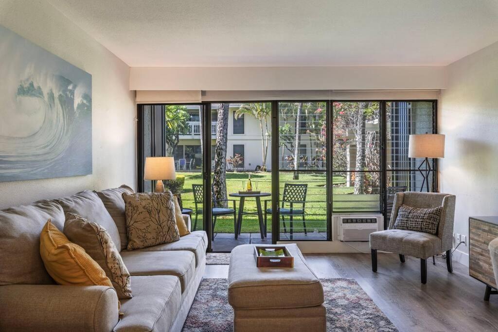 Kihei Akahi C103-Remodeled ground floor Kihei condo, walk to beach ...