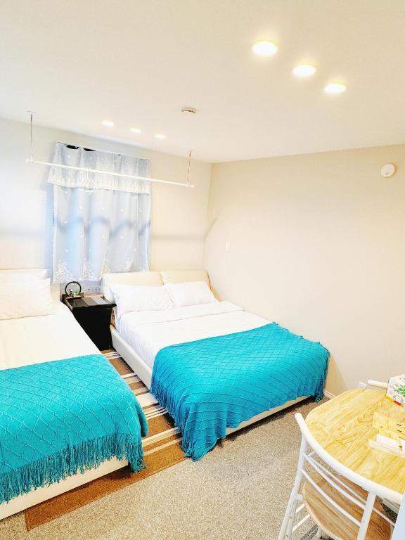 JR Yamanote Line Sugamo Direct access to Shinjuku - Ueno - Tokyo - Akihabara JR山手线 巢鴨駅 直达新宿-上野 ...