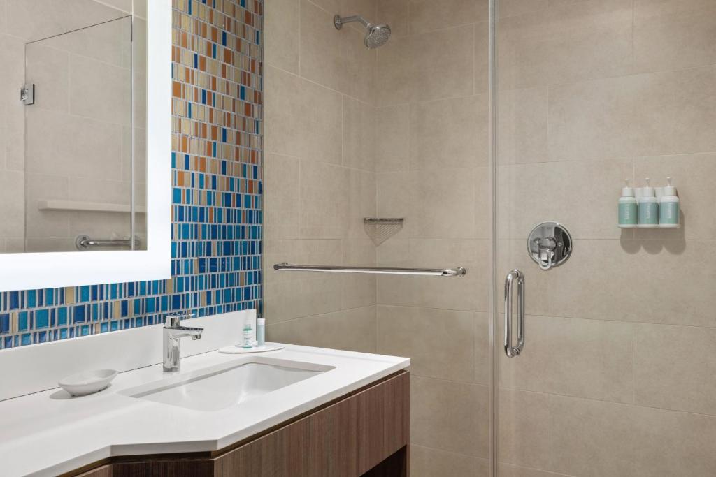 Courtyard by Marriott New York Manhattan/Chelsea, New York (updated ...