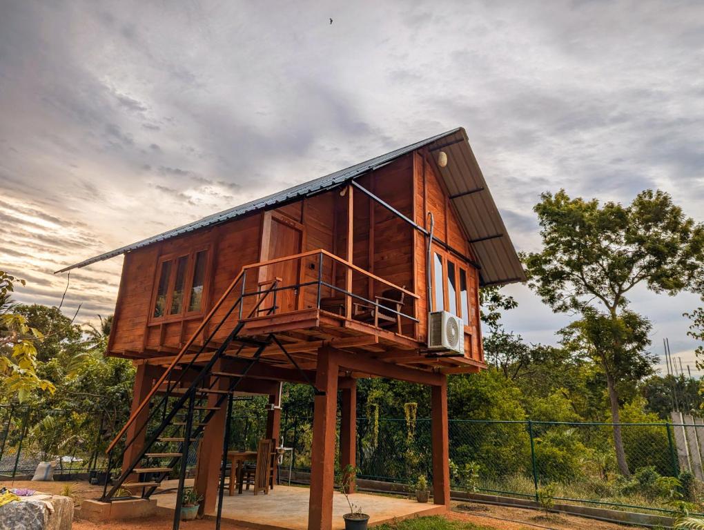 Lion Wood Treehouse, Talkote (precios actualizados 2025)