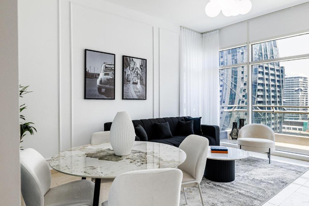 2BR City View Bay Square B13, Dubai (updated prices 2026)