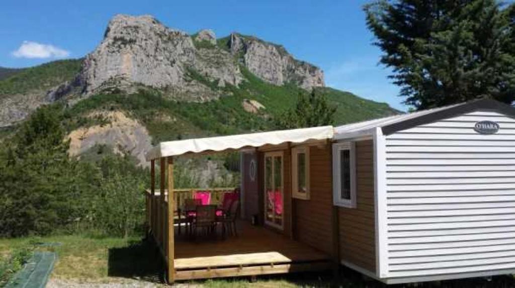 Mobilhome 4 étoiles - Piscine - eeeaef, Orpierre (aktualisierte Preise ...