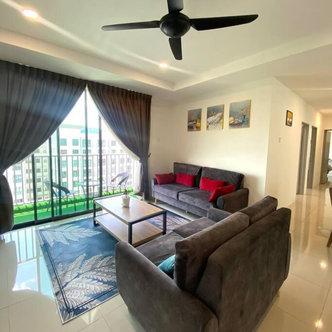 Ipoh 3B2B Meru Casa Kayangan 2Parking 6Pax Stay, Bandar Meru Raya ...