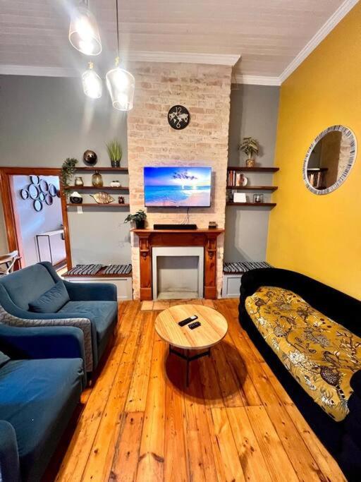 85 on Fairview avenue, Cape Town (updated prices 2025)