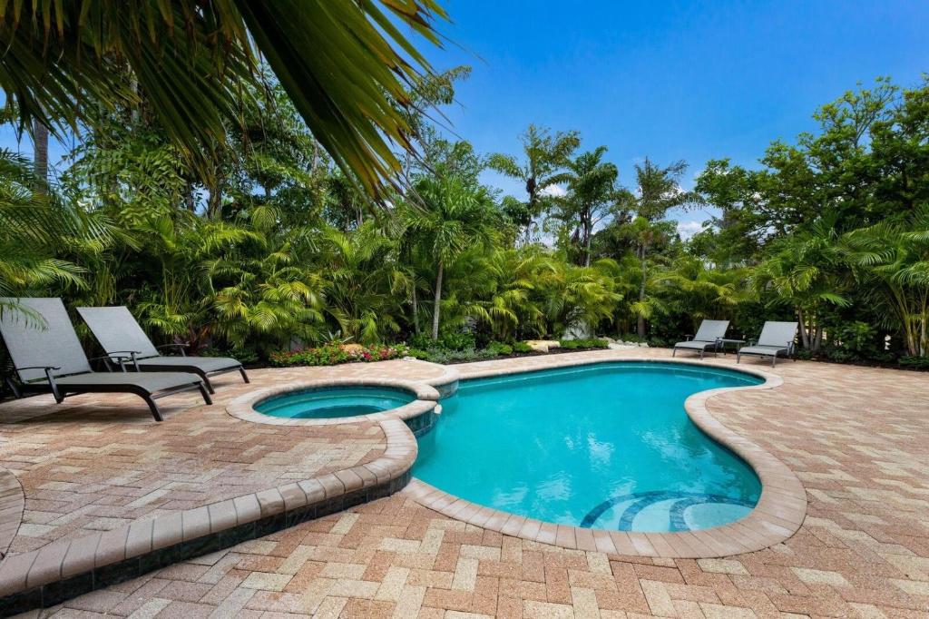 Bean Point Bliss home, Anna Maria (updated prices 2024)