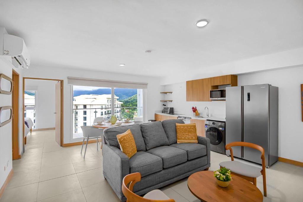 Upstay - New Condo in Jaco - 5 mins from Beach, Jacó (precios ...