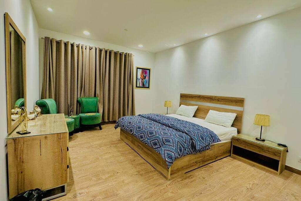 Luxury Apartment 1 BHK Penta Square DHA Ph 5, Lahore (precios ...