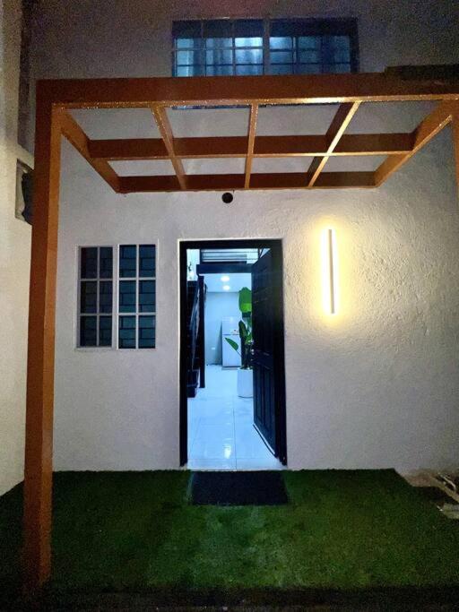 Courtyard West Apt C2 , Luxury 1 Bd 1 Bth, Patio, Montego Bay (updated ...