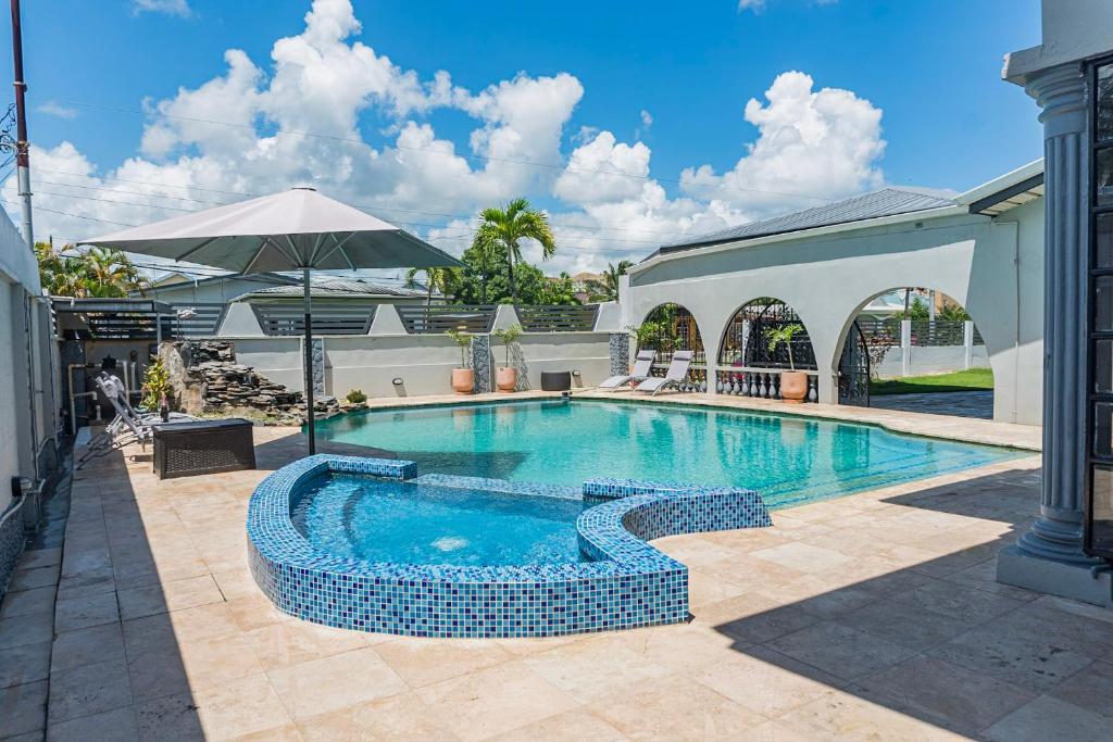 Luxury Vacation Villa in Valsayn, Valsayn (aktualisierte Preise für 2024)