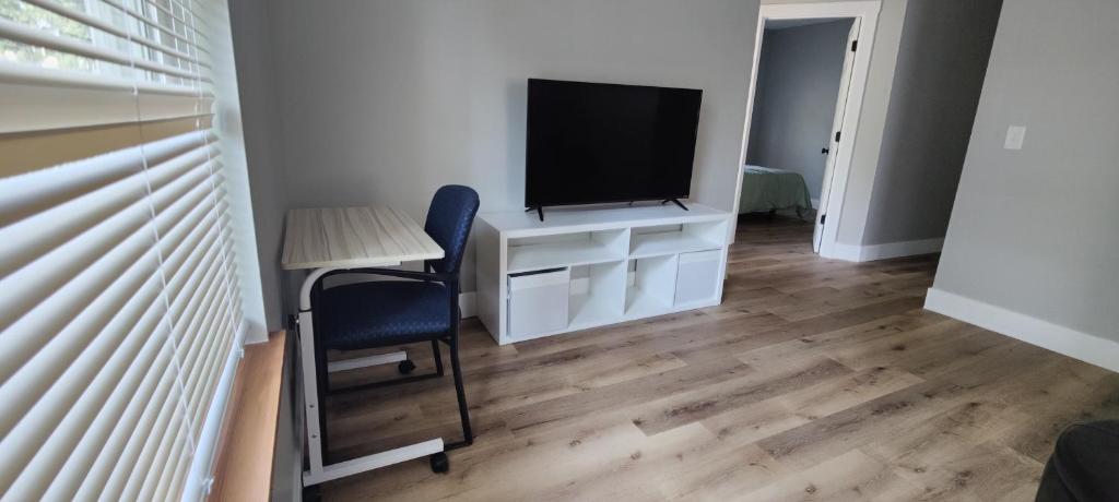 3B1B house by Methodist Hospital, Minneapolis (updated prices 2025)