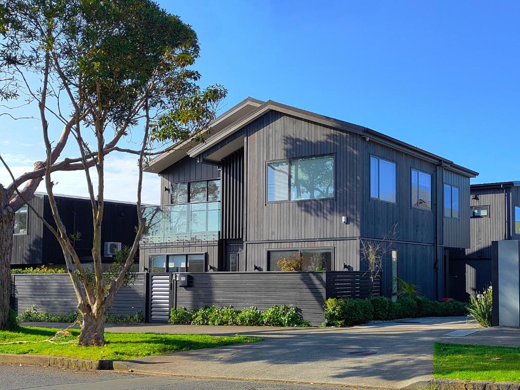 Sparkling House