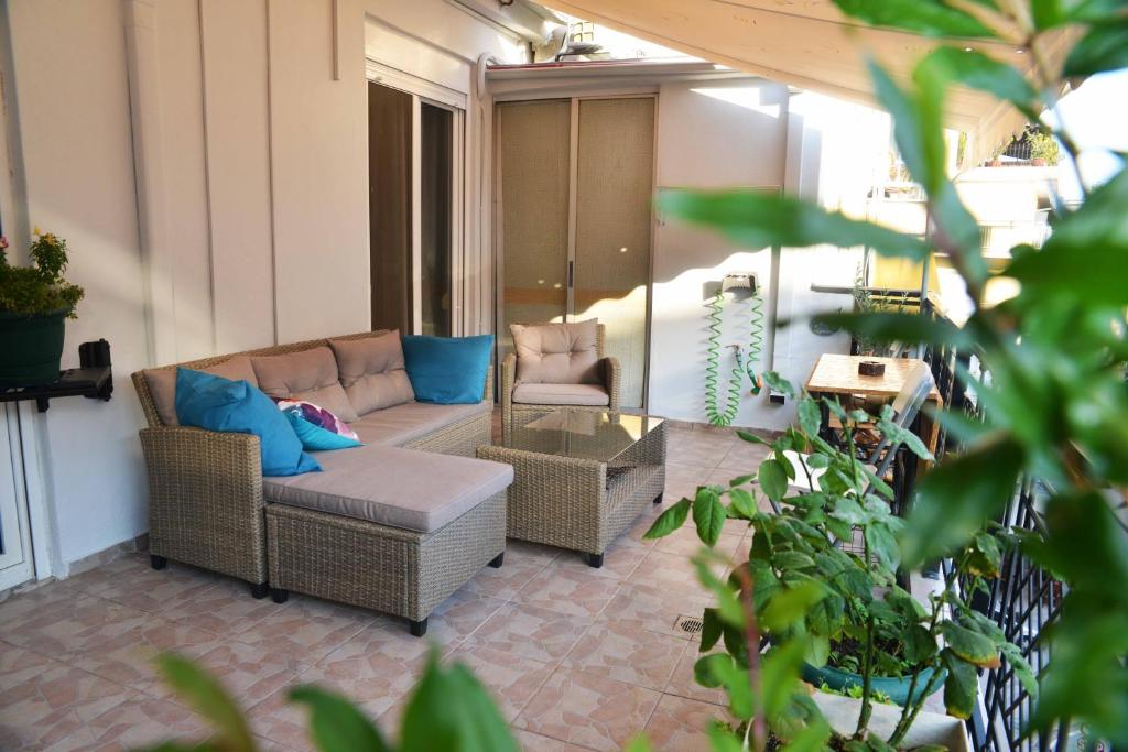 VERSA The Veranda Rental Suite in AXD, Alexandroupolis (precios ...