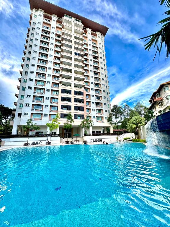 IOI Resort City - 3R3B Nearby IOI City Mall, Kampong Abu Bakar (updated ...