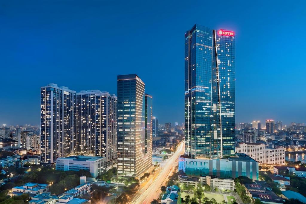 Vinhomes Metropolis Hanoi - South Land, Hanoi (updated prices 2026)