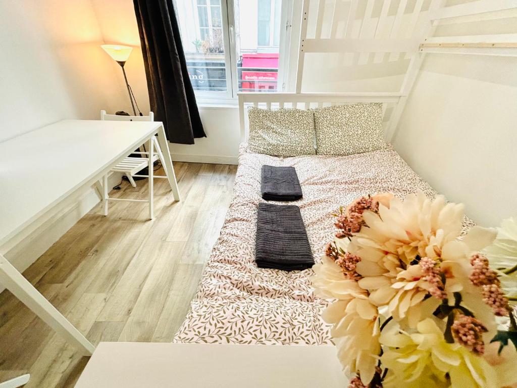 Dream Dwell Paris - Cozy family studio near Quartier Marais IIIe Paris, París (precios ...