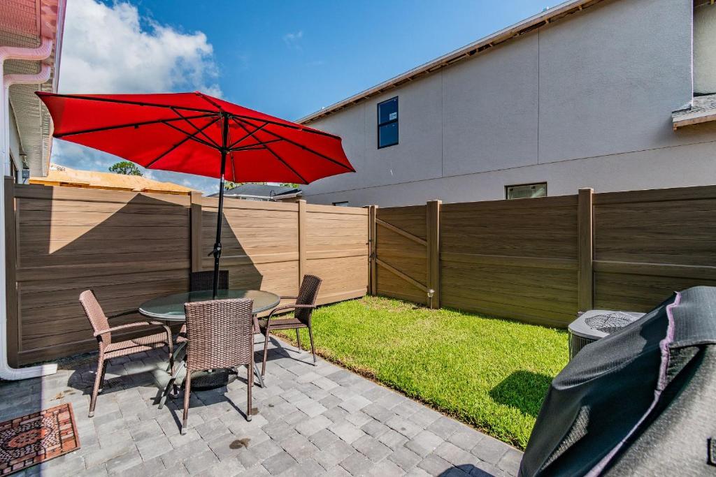 4795 - 3Q/2.5B *Ótima Localização*, Kissimmee (updated prices 2025)