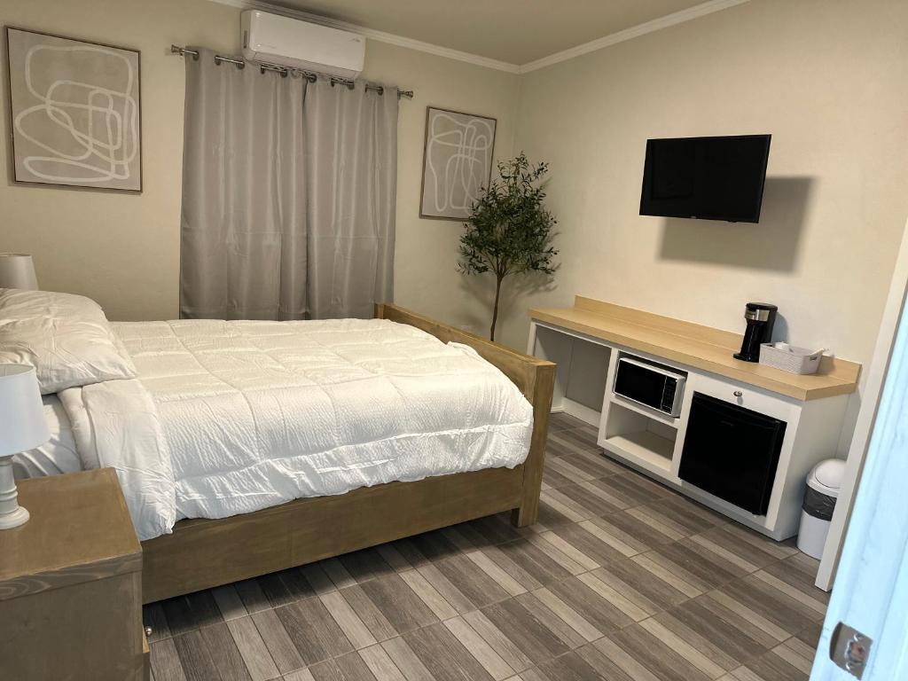 Mision Ferrer Hotel, San Vicente (updated prices 2025)