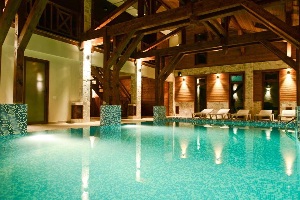 Casa Dinainte in Salicea