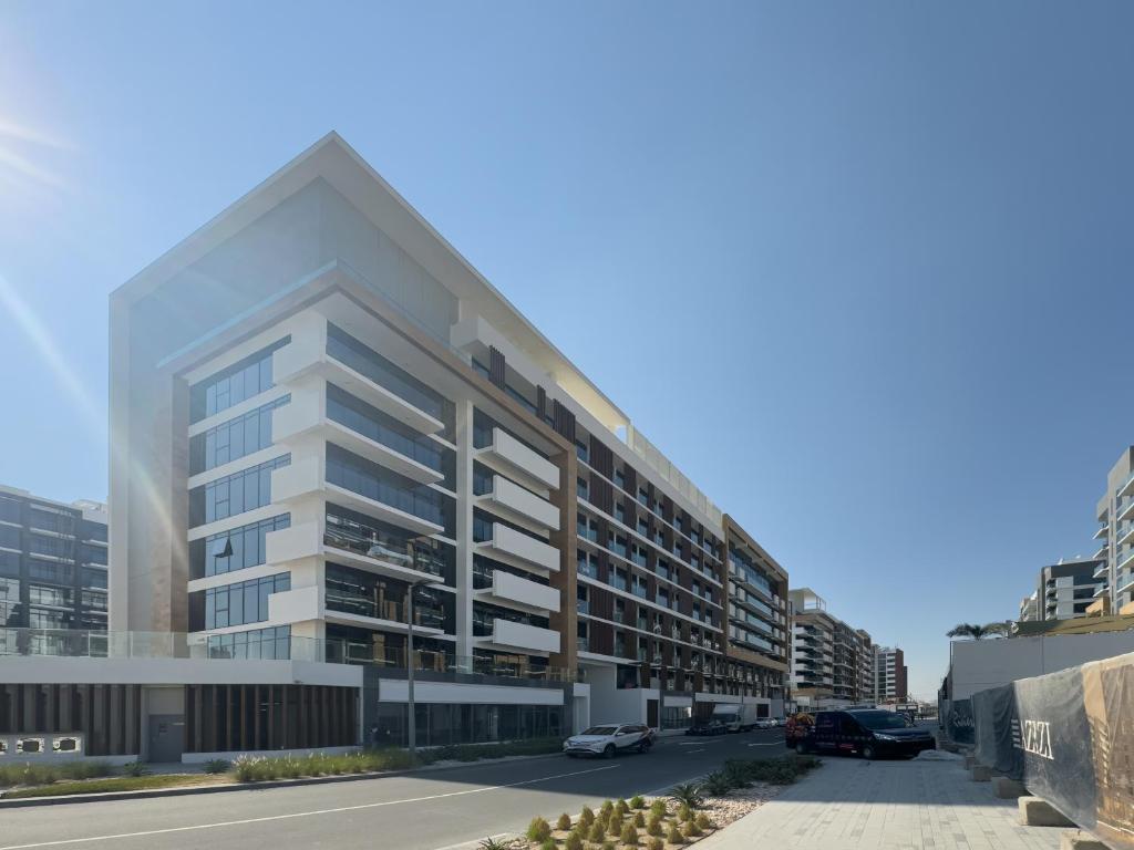 EaseMyTrip - Azizi Riviera 17 Tower, Dubái (precios actualizados 2025)