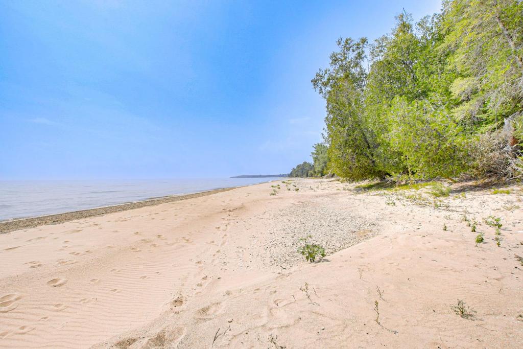Sturgeon Bay Home Beach Access on Lake Michigan, Sturgeon Bay (updated ...