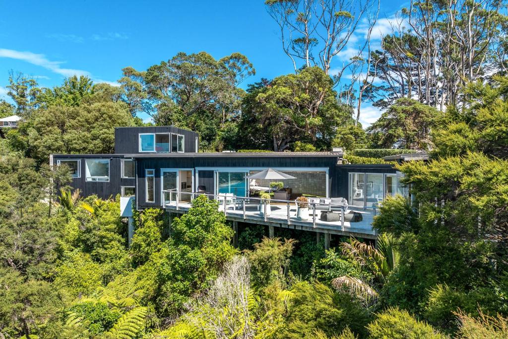 Onetangi Luxury - Be My Guest Waiheke, Putiki (updated prices 2026)