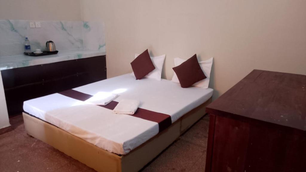 MercuryFM 103 Guest House - Colombo 3, Colombo (updated prices 2024)