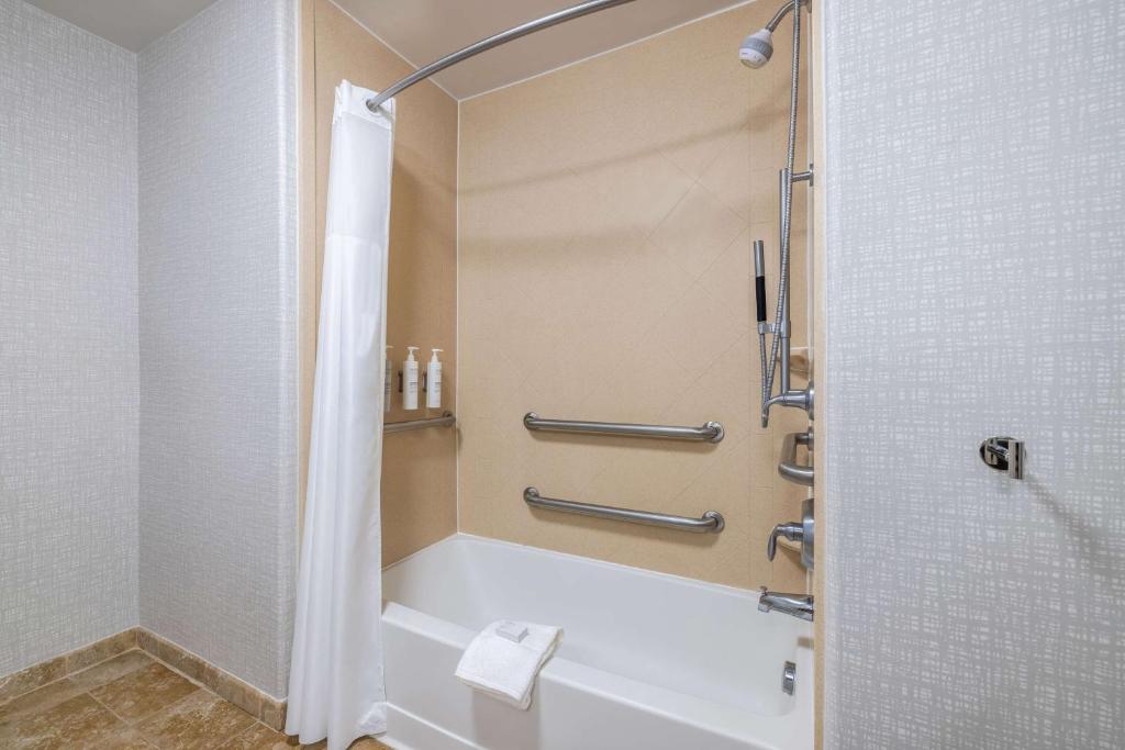 Hampton Inn & Suites Brenham, Brenham (updated prices 2025)