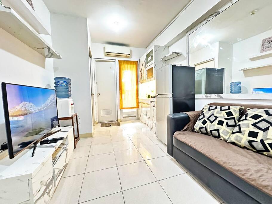 Luxury Lofts 2BR with SeaView at Apt Greenbay Pluit Tower D, Jakarta ...