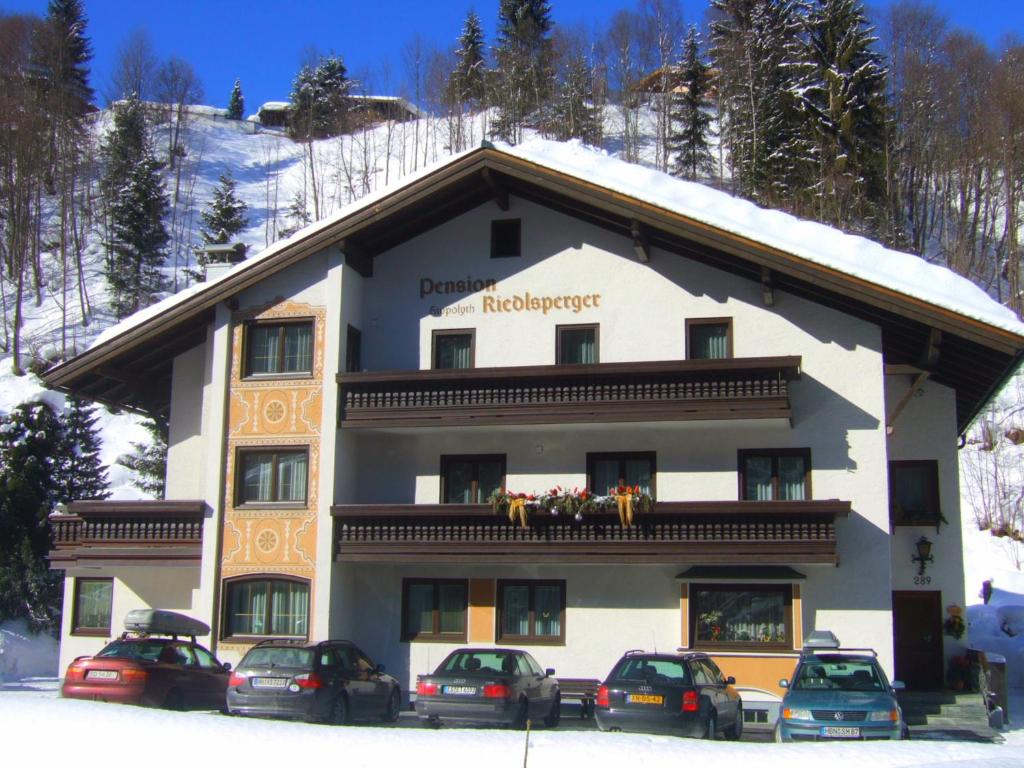 Pension Haus Riedlsperger, Saalbach Hinterglemm (updated prices 2025)