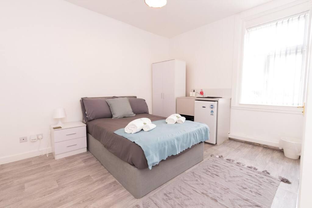 Suite 3 - Quaint Double Room in a Shared House, Sheffield (updated ...