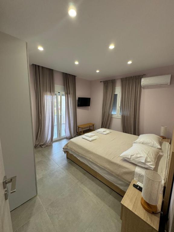 Puerto Villa, Newly-built house near the Sea, Porto Rafti ...