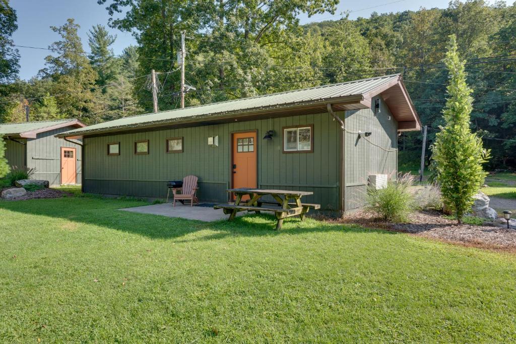9 Mi to Worlds End State Park Deluxe Cabin H, Hillsgrove (updated ...