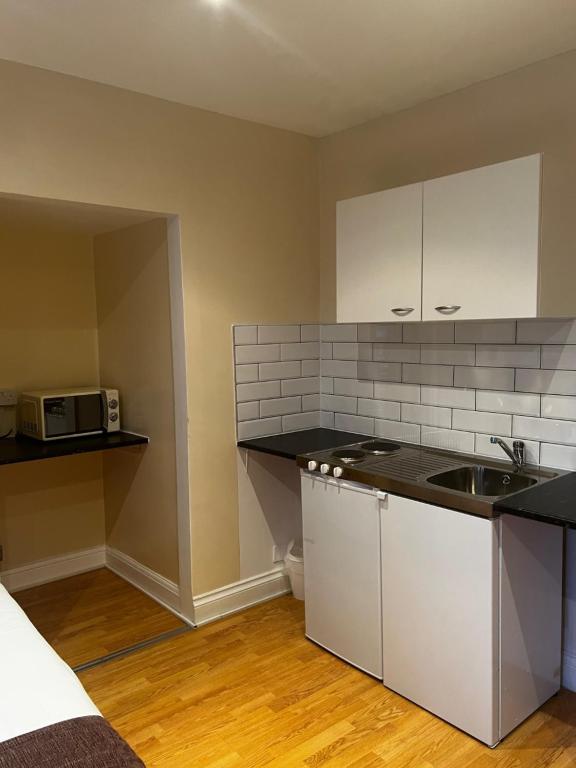 Garden View Hotel, London (updated prices 2025)