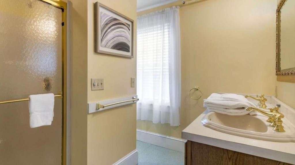 The Bethel Resort & Suites, Bethel (updated prices 2025)